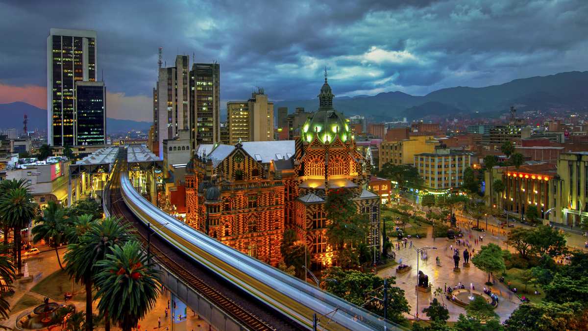 Se fortalece el turismo: Medellín reportó un crecimiento del 38% en su ...