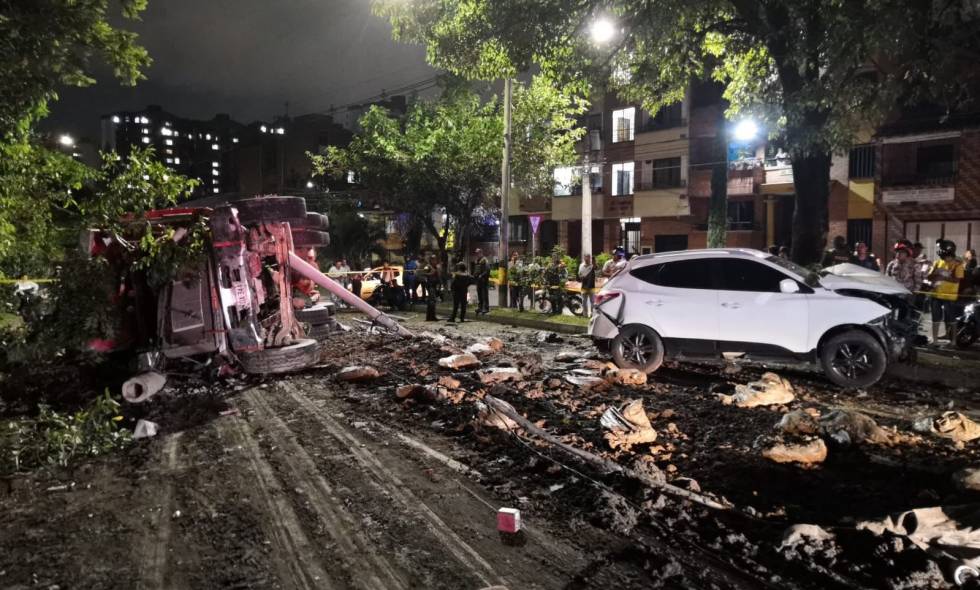Accidente Deja Cuatro Muertos Y Siete Heridos En Medellín Nación Paisa