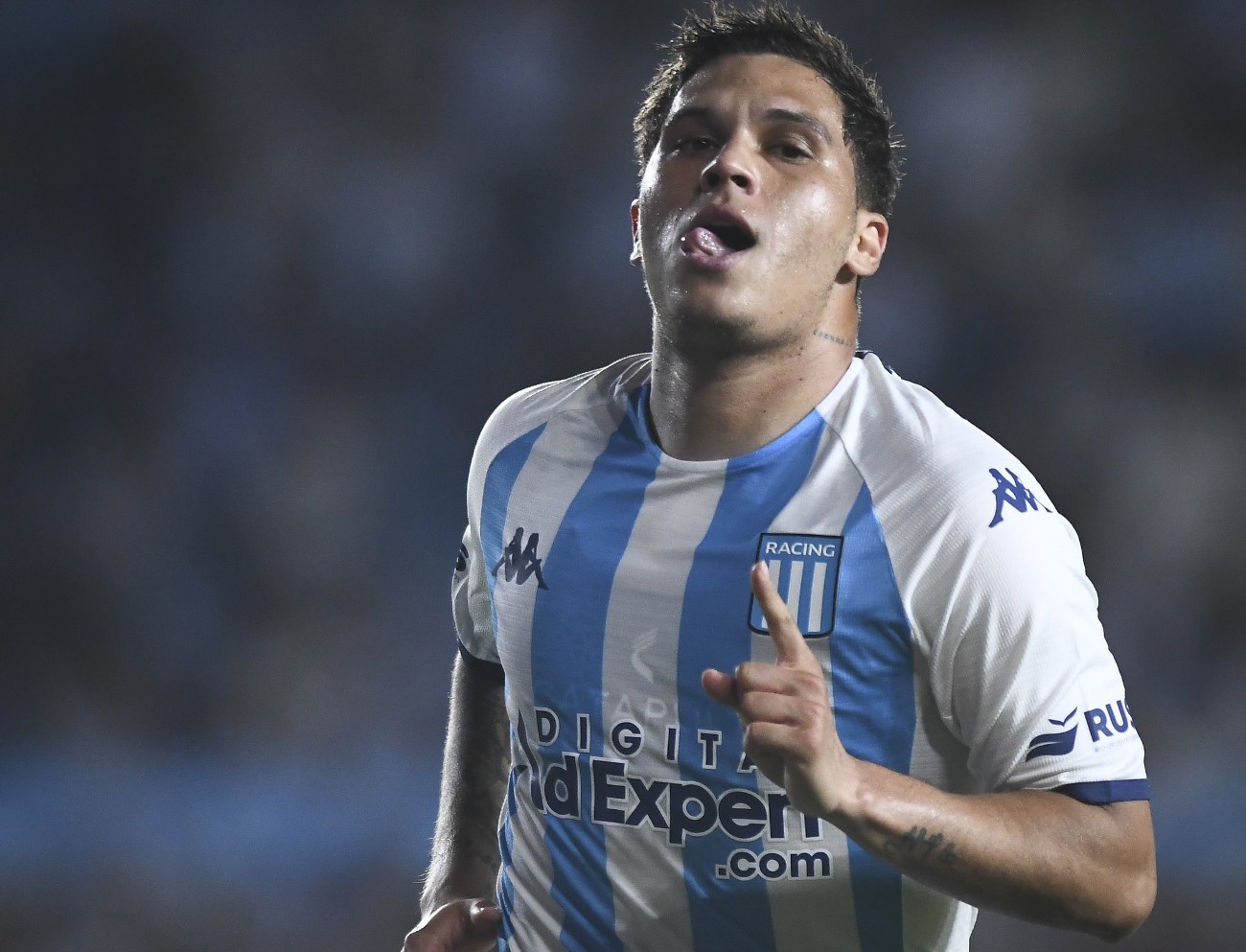 Juanfer Quintero, figura en la goleada de Racing ante Belgrano - Nación ...
