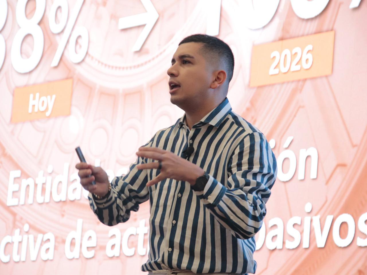 Impulsará el otorgamiento de crédito y la inversión: presidente ...