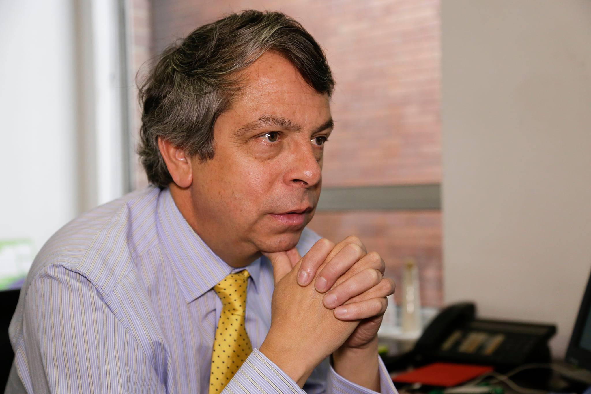 Muere el periodista y canciller Rodrigo Pardo - Nación Paisa