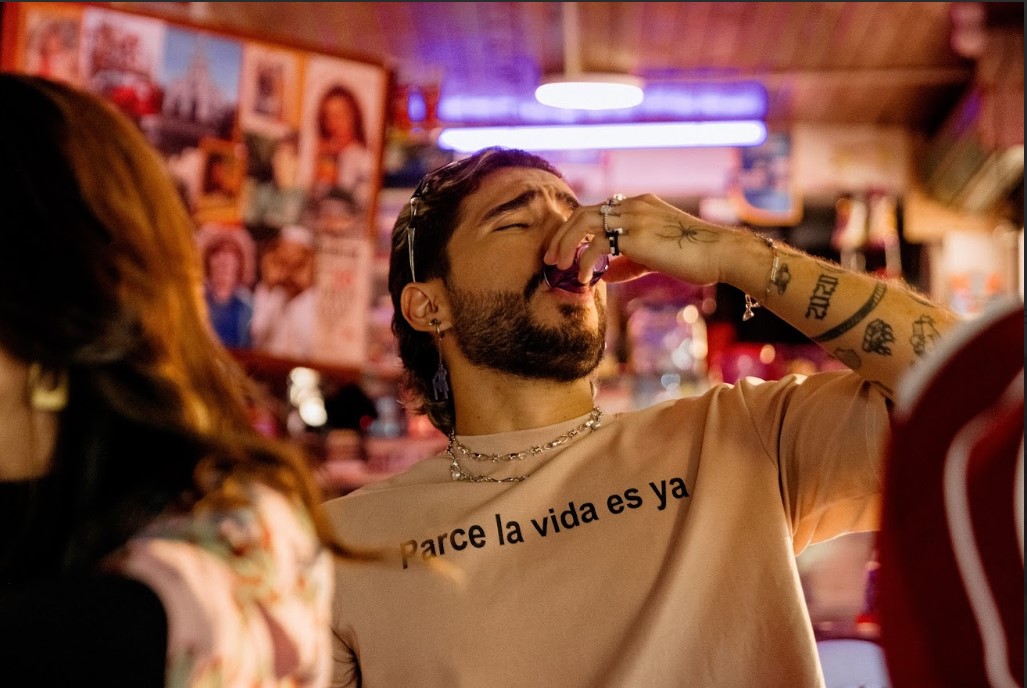 Juan Duque lanza "No Se Azaren", nueva canción para la tusa - Nación Paisa