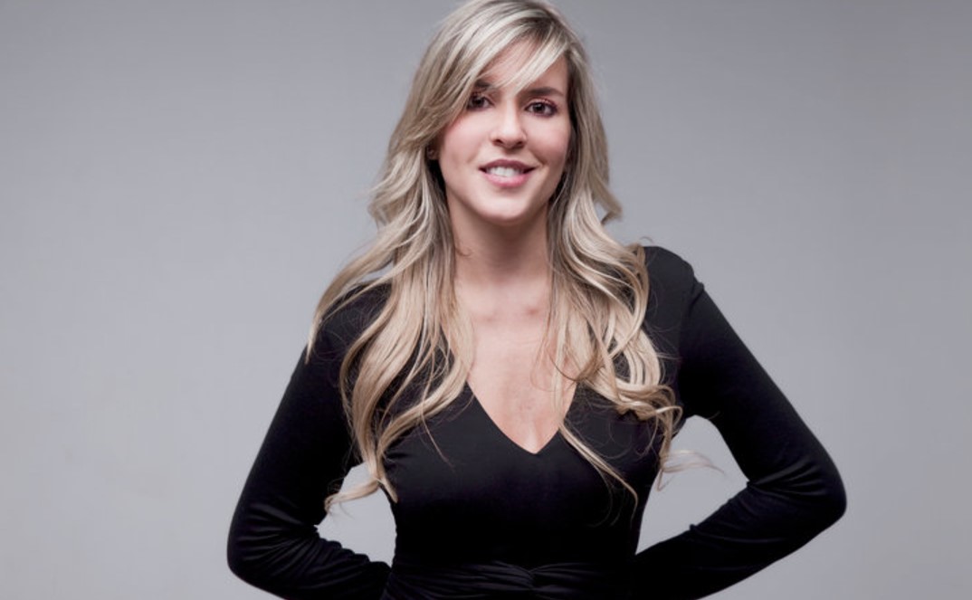 Critican a Ángela Benedetti por pedir "experiencia de bandidos ...